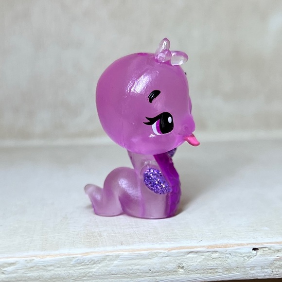 Hatchimals | Toys | 4 Ultra Rare Hatchimals Colleggtibles Sandsnake ...